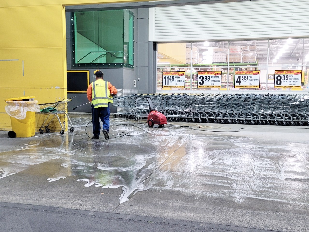 SERVICES – BIC Trolleys